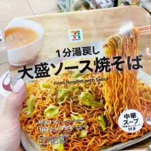 Buy Japan 7/11 Yakisoba with sauce in Australia | Instant Yakisoba ...